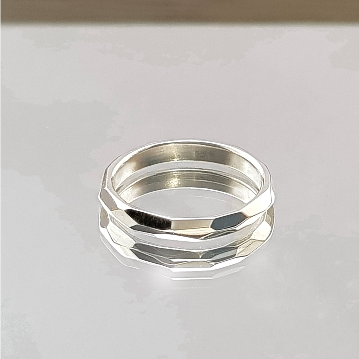 Prism Ring – Anni Anni